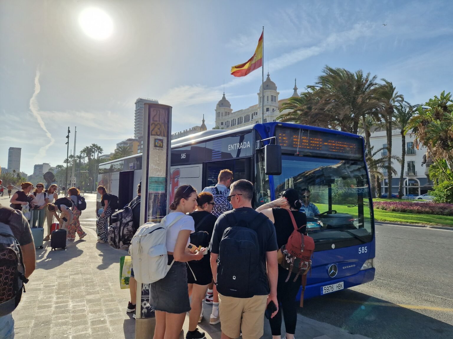 De l'aéroport d'Alicante à Alicante - Guide rapide du bus C6 ...